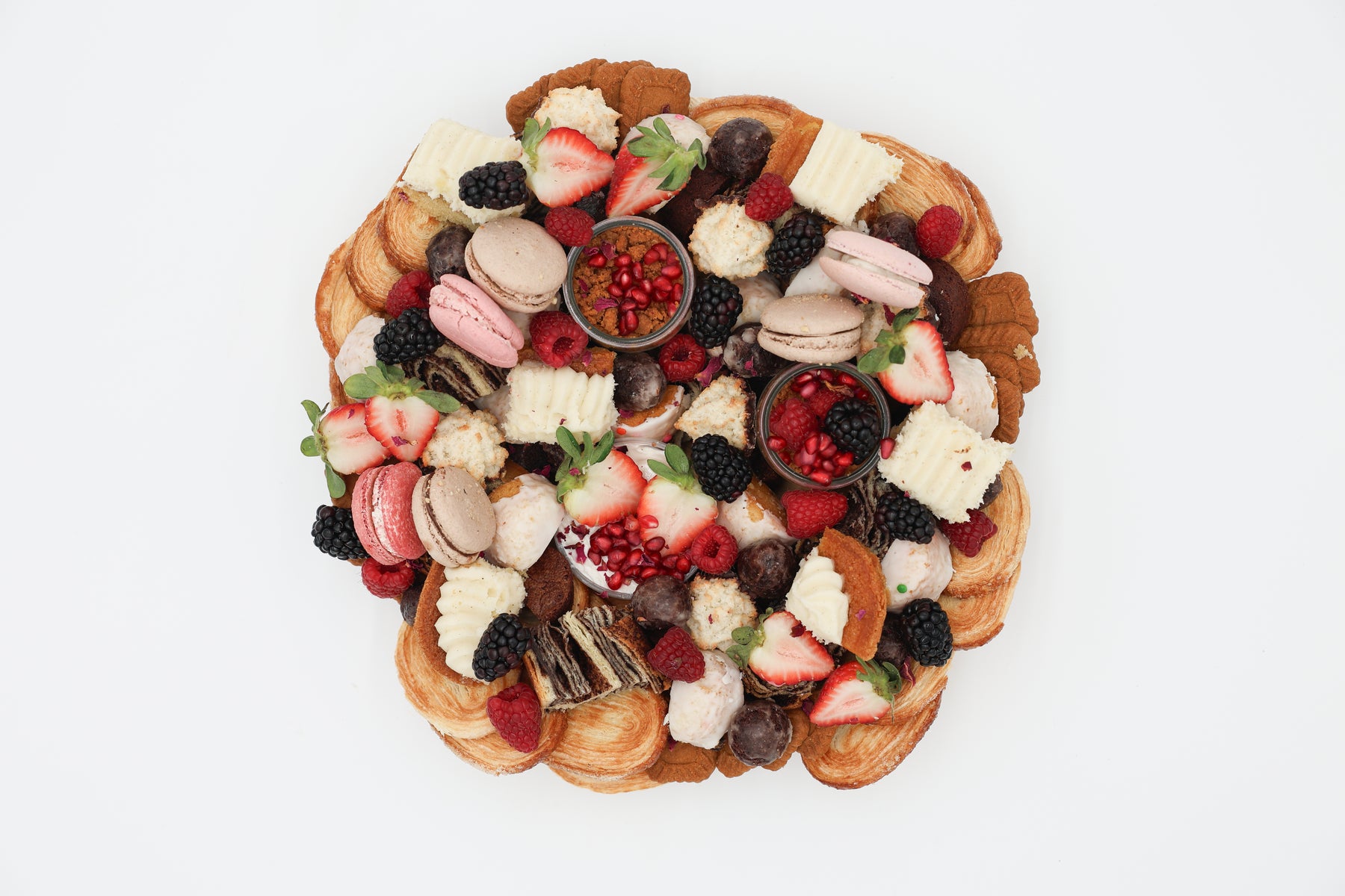 Indulging Event & Party Dessert Board (10-15 ppl) | Luxe Bites